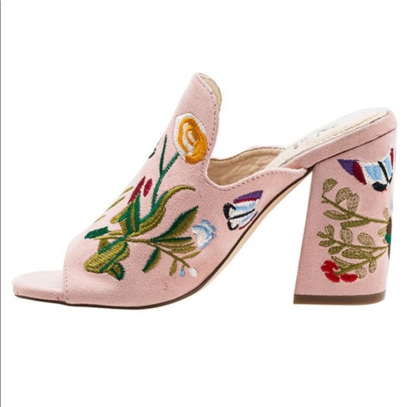 Shoes | Clog Heels Pink Embroidered | Poshmark